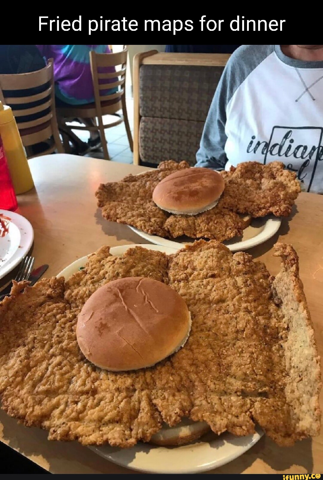 Fried pirate maps for dinner - iFunny