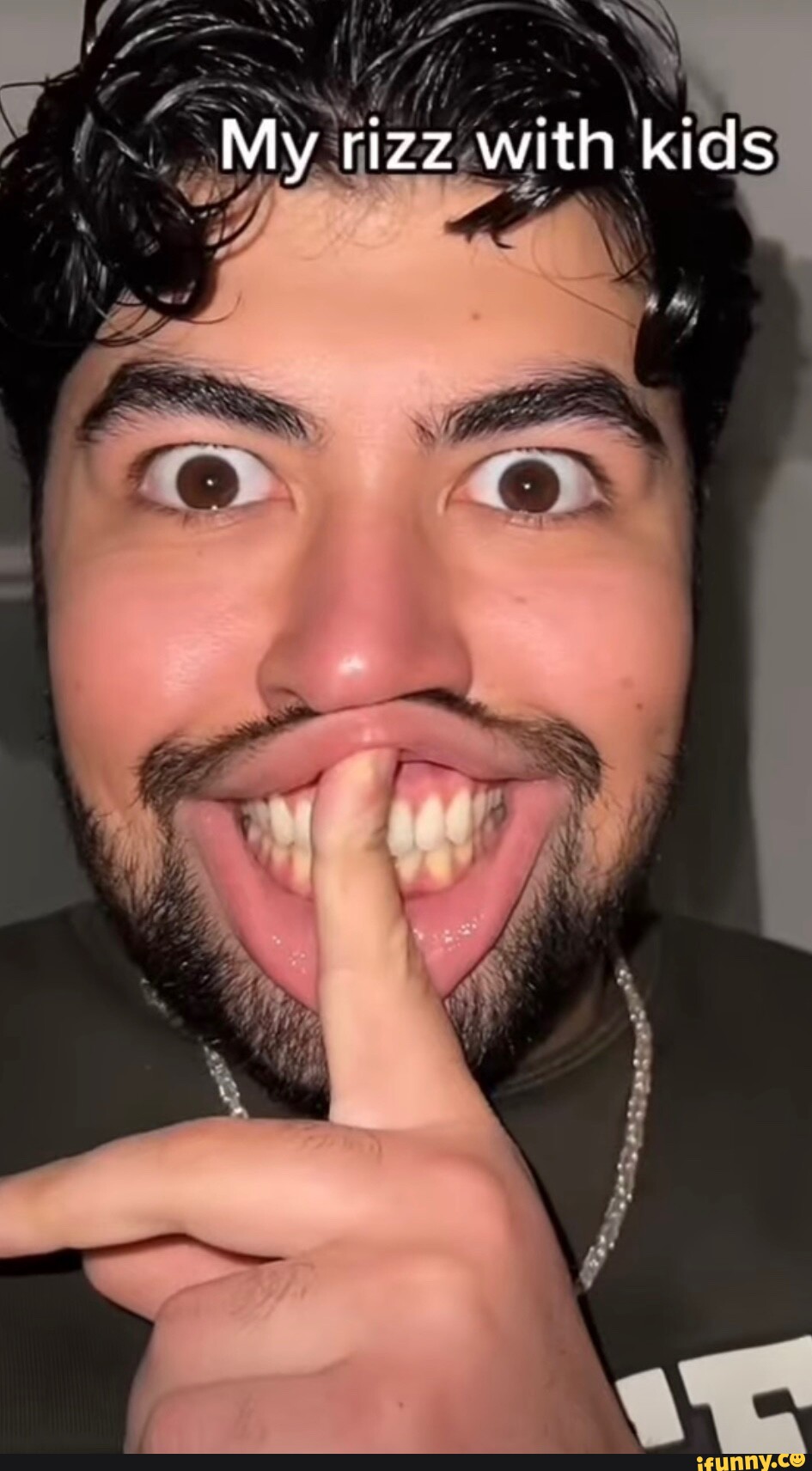 Va) My rizz with kids - iFunny