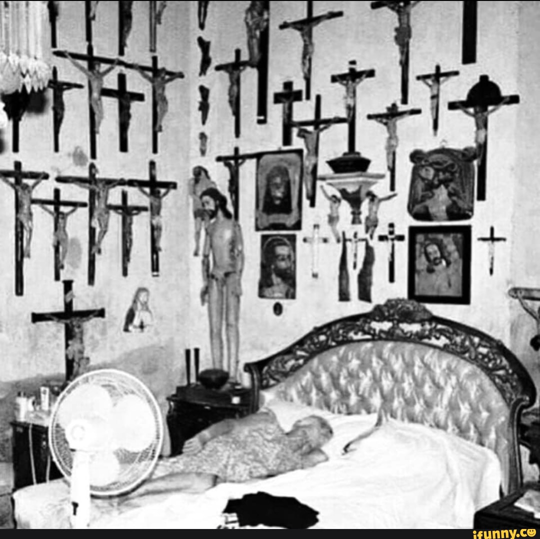 Cursed_jesus memes. Best Collection of funny Cursed_jesus pictures on ...