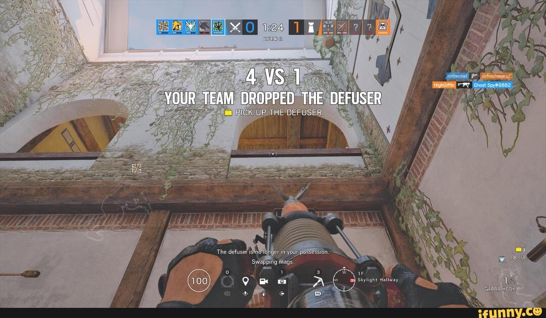 YOUR TEAM DROPPED THE DEFUSER PICK UP THE DEFUSER 100! mo Skylight ...