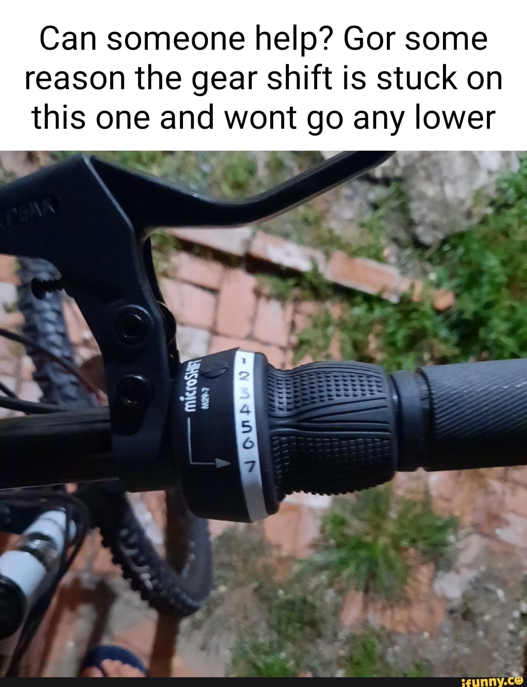 Can someone help? Gor some reason the gear shift is stuck on this one ...