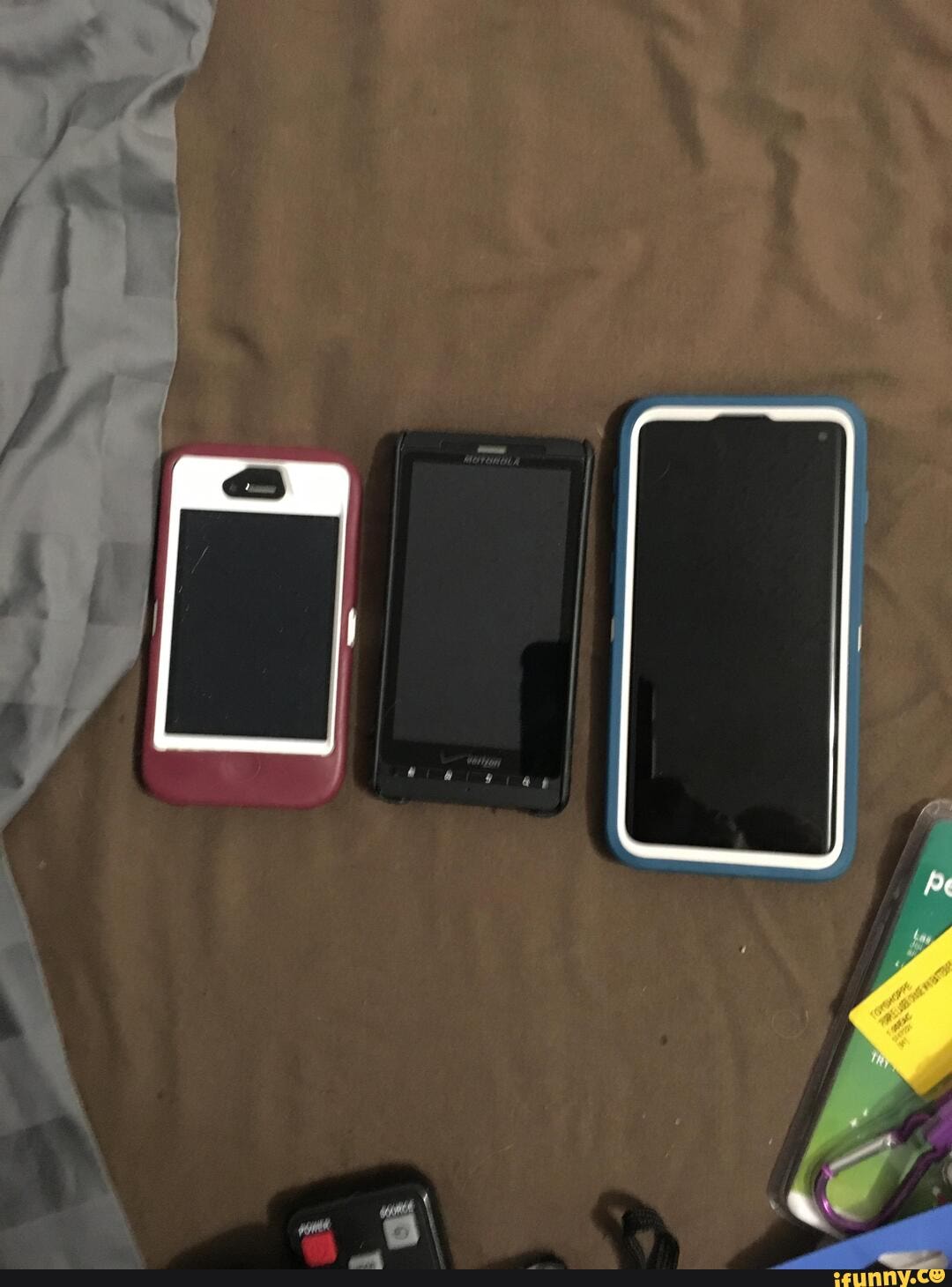 Cell_phones memes. Best Collection of funny Cell_phones pictures on iFunny