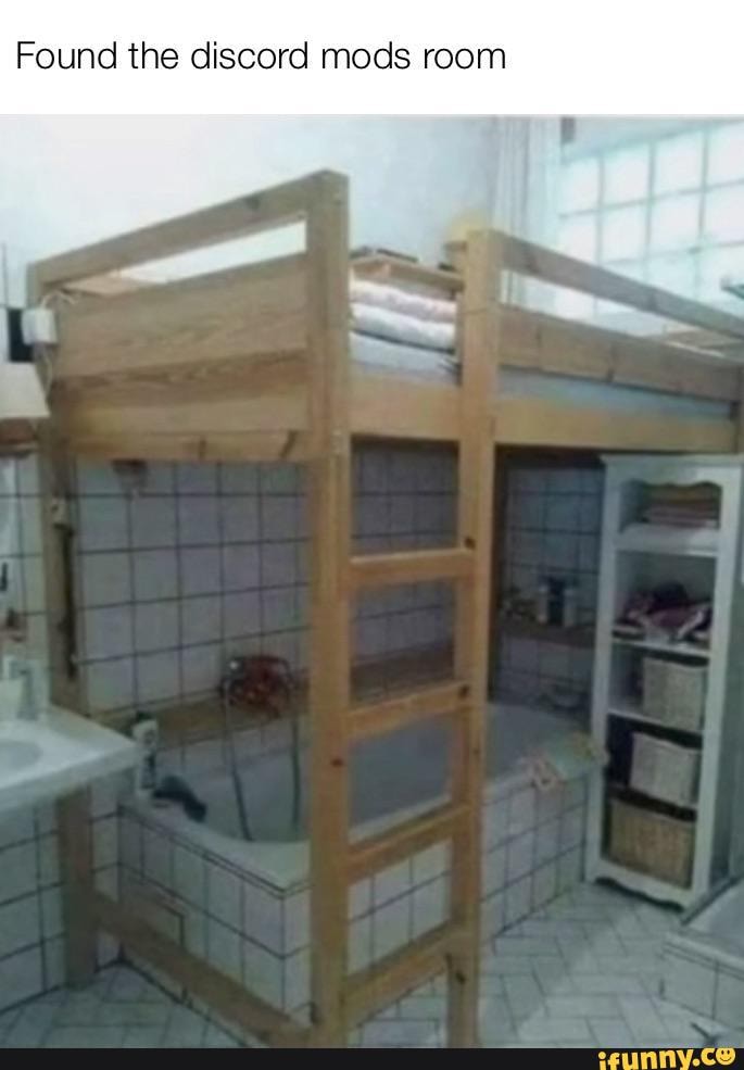 Found the discord mods room - iFunny