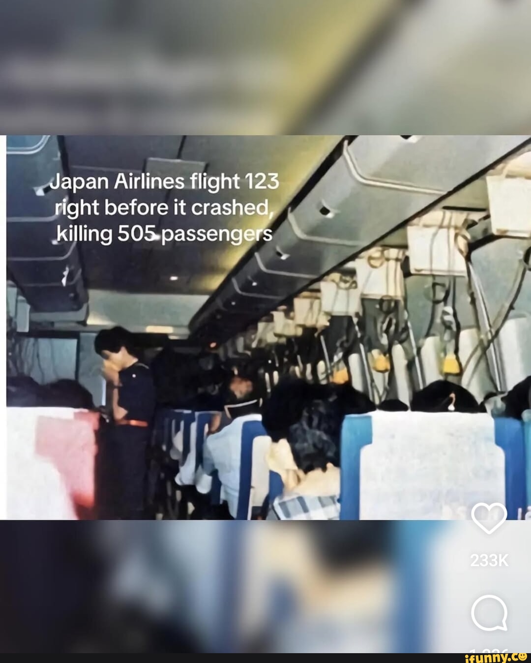 Japan Airlines flight 123 right before it crashed, killing SOS ...