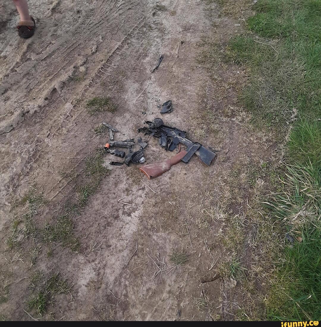 Cursed_toy_gun memes. Best Collection of funny Cursed_toy_gun pictures ...