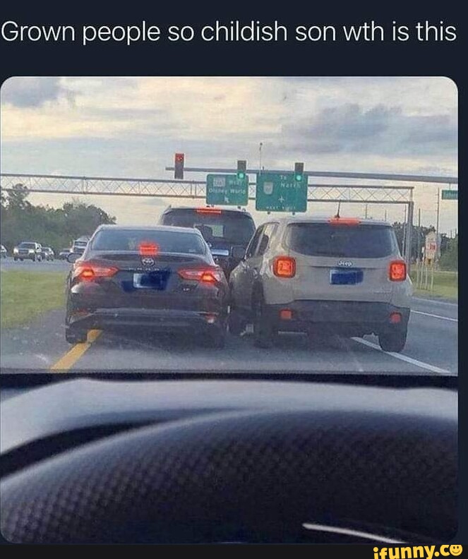 Grown people so childish son wth is this - iFunny
