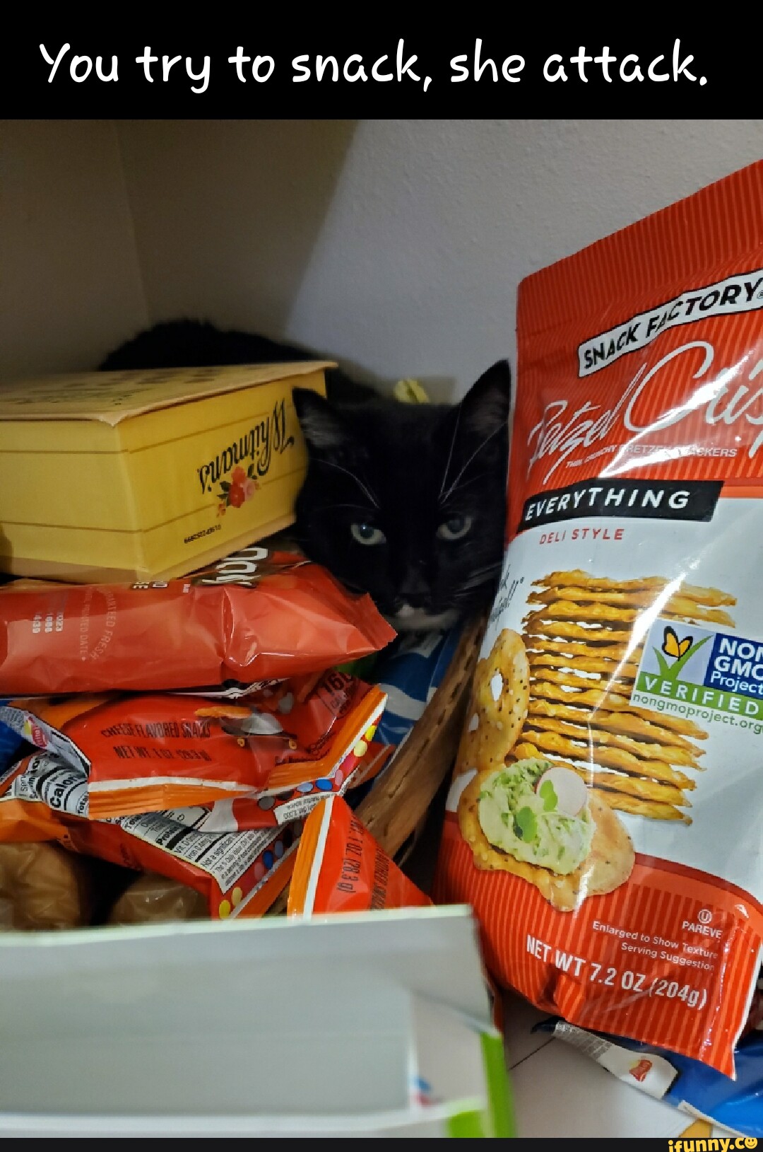 You try to snack, she attack, - iFunny