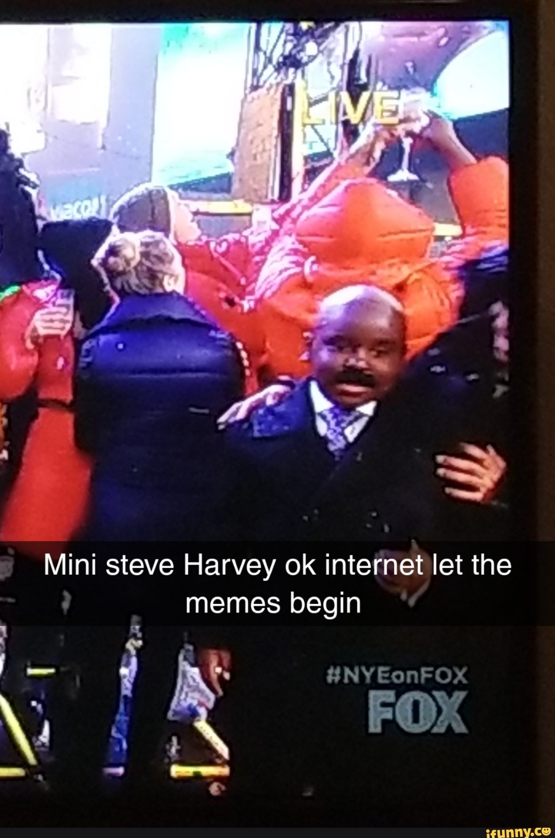 Mini steve Harvey ok internet let the memes henin - iFunny