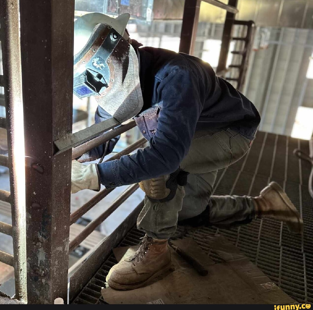 Handrails memes. Best Collection of funny Handrails pictures on iFunny