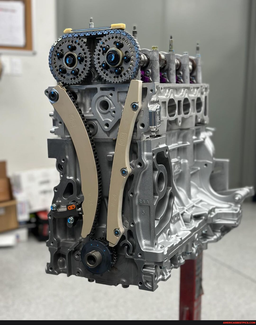 Half way through this USAC Midget Build ☠️ #4P #4piston #4pistonracing ...