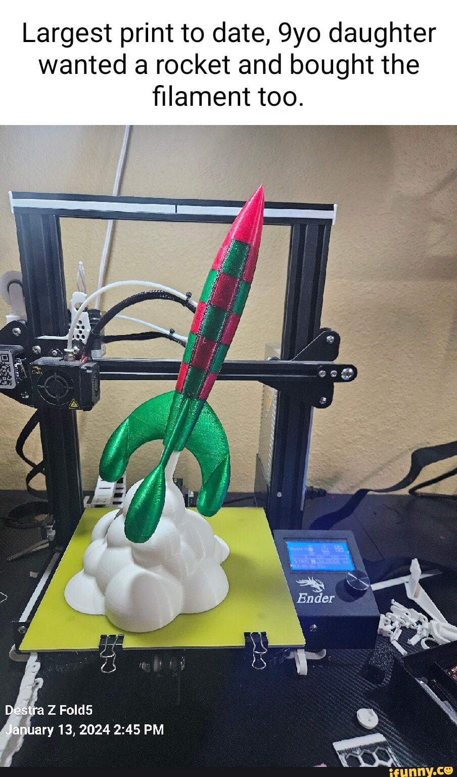Largest print to date, daughter wanted a rocket and bought the filament ...