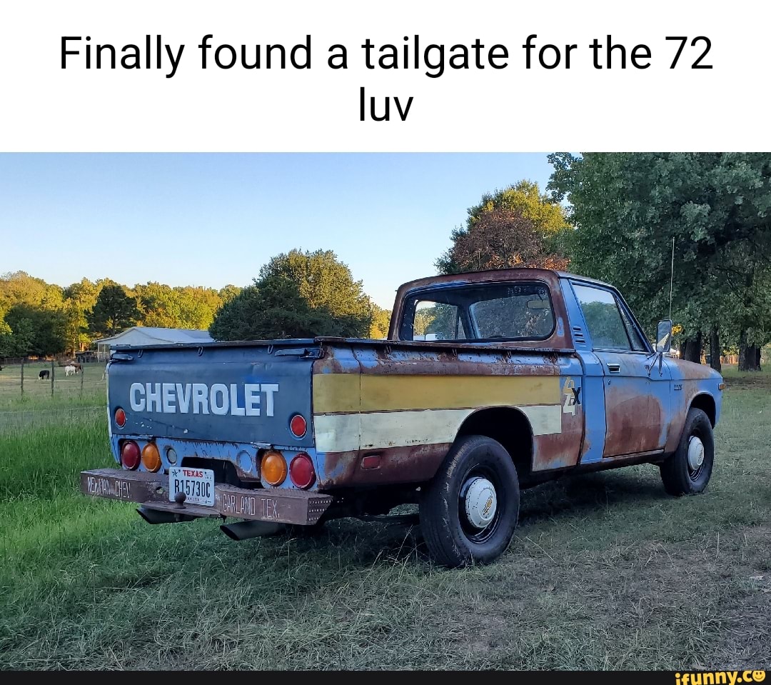 Tailgate memes. Best Collection of funny Tailgate pictures on iFunny