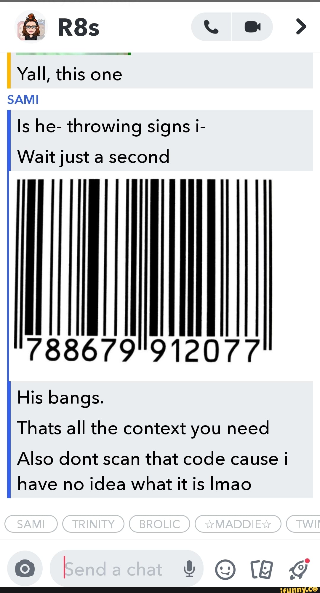 Yall, this one AVI Is he- throwing signs i- Wait just a second His ...