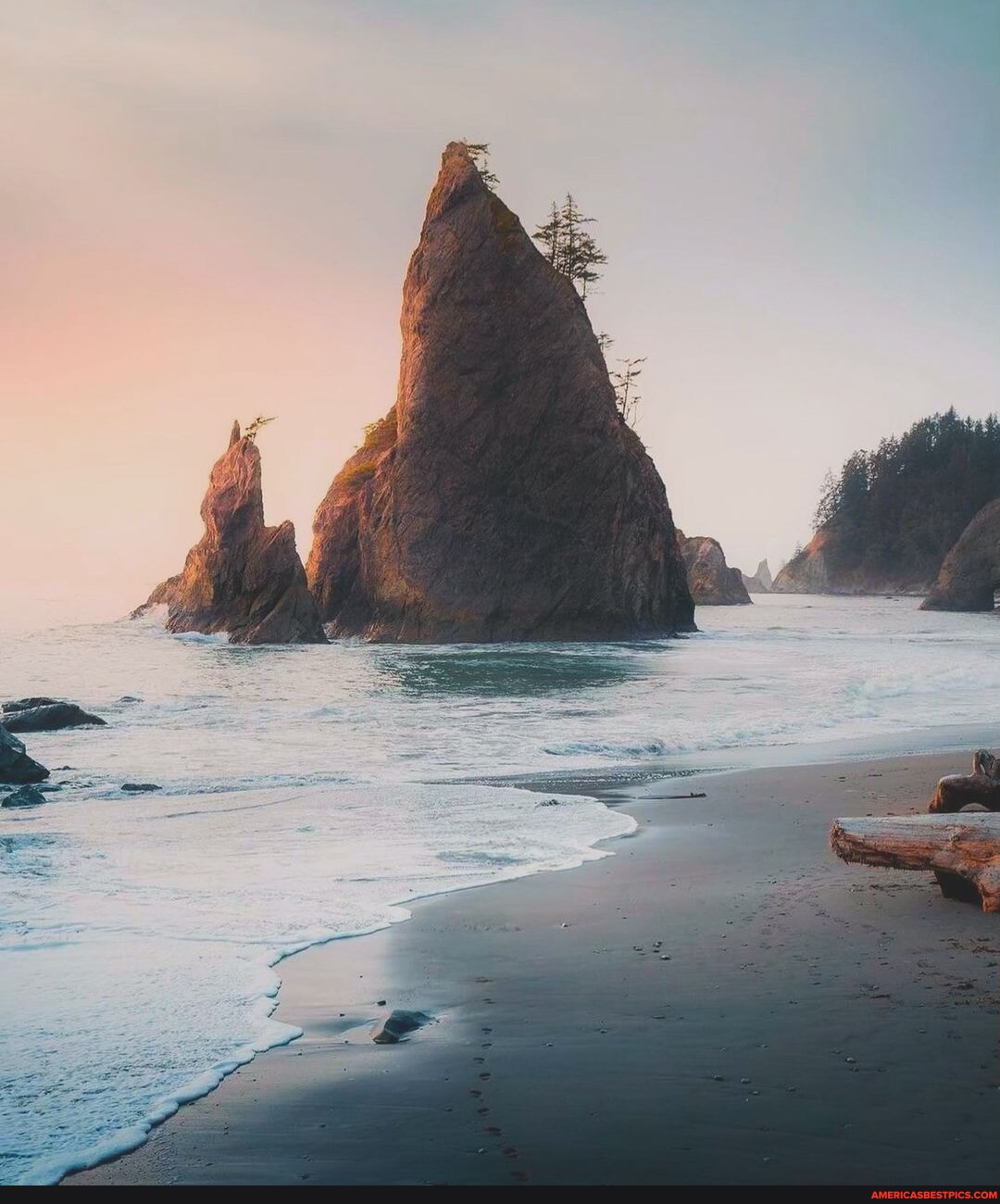 Fourth #throwback Post #rialtobeach #olympicnationalpark #nationalpark ...