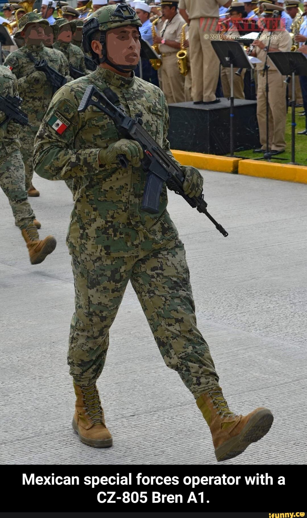 Mexican special forces operator with a - Mexican special forces ...