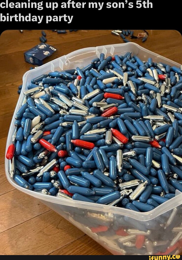 Cleaning up after my son's birthday party - iFunny