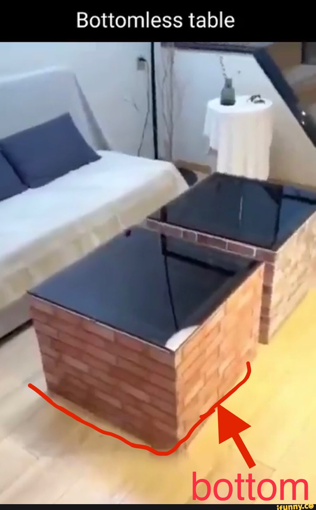 Bottomless table bottom - iFunny