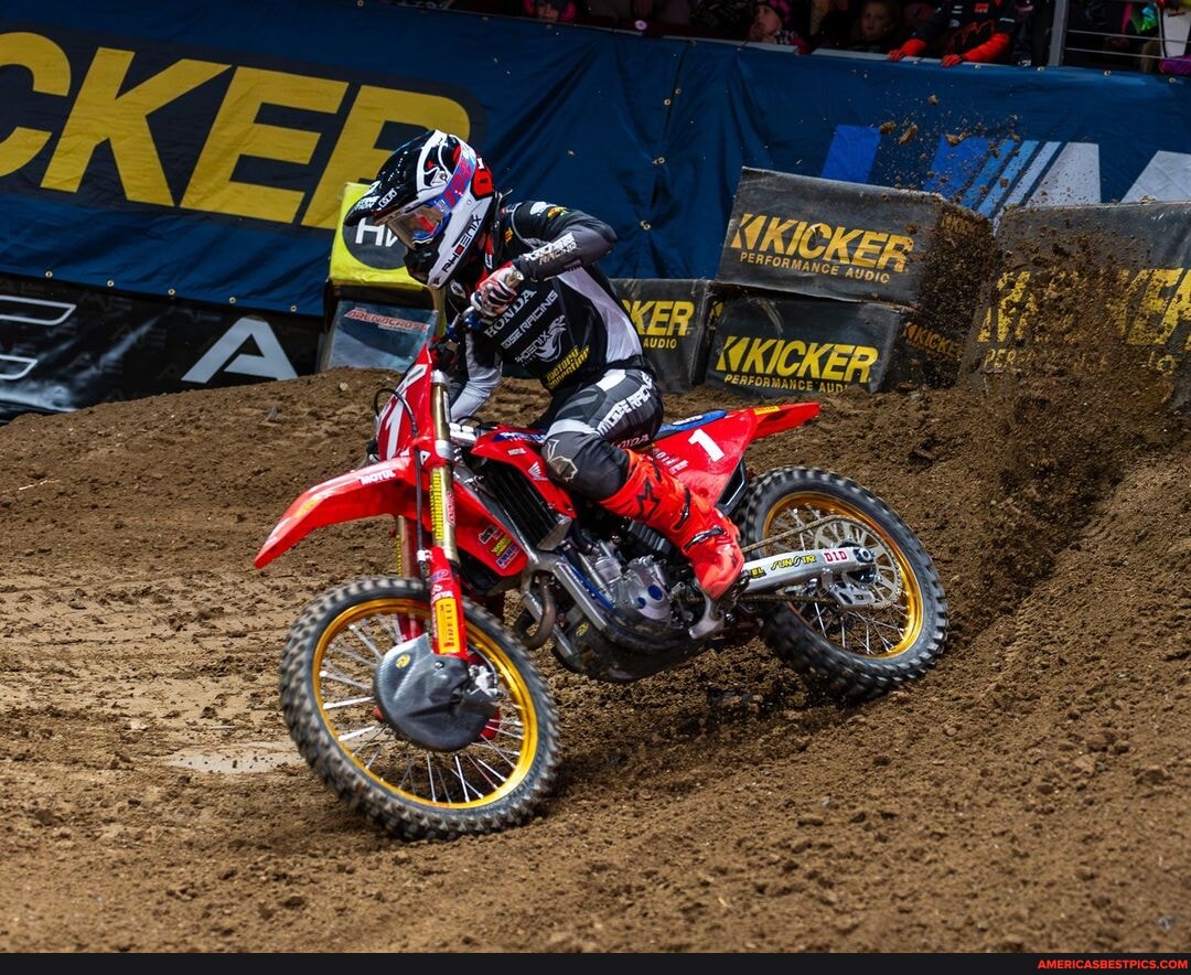 Securing another podium finish with 4-4 main event results aboard his ...