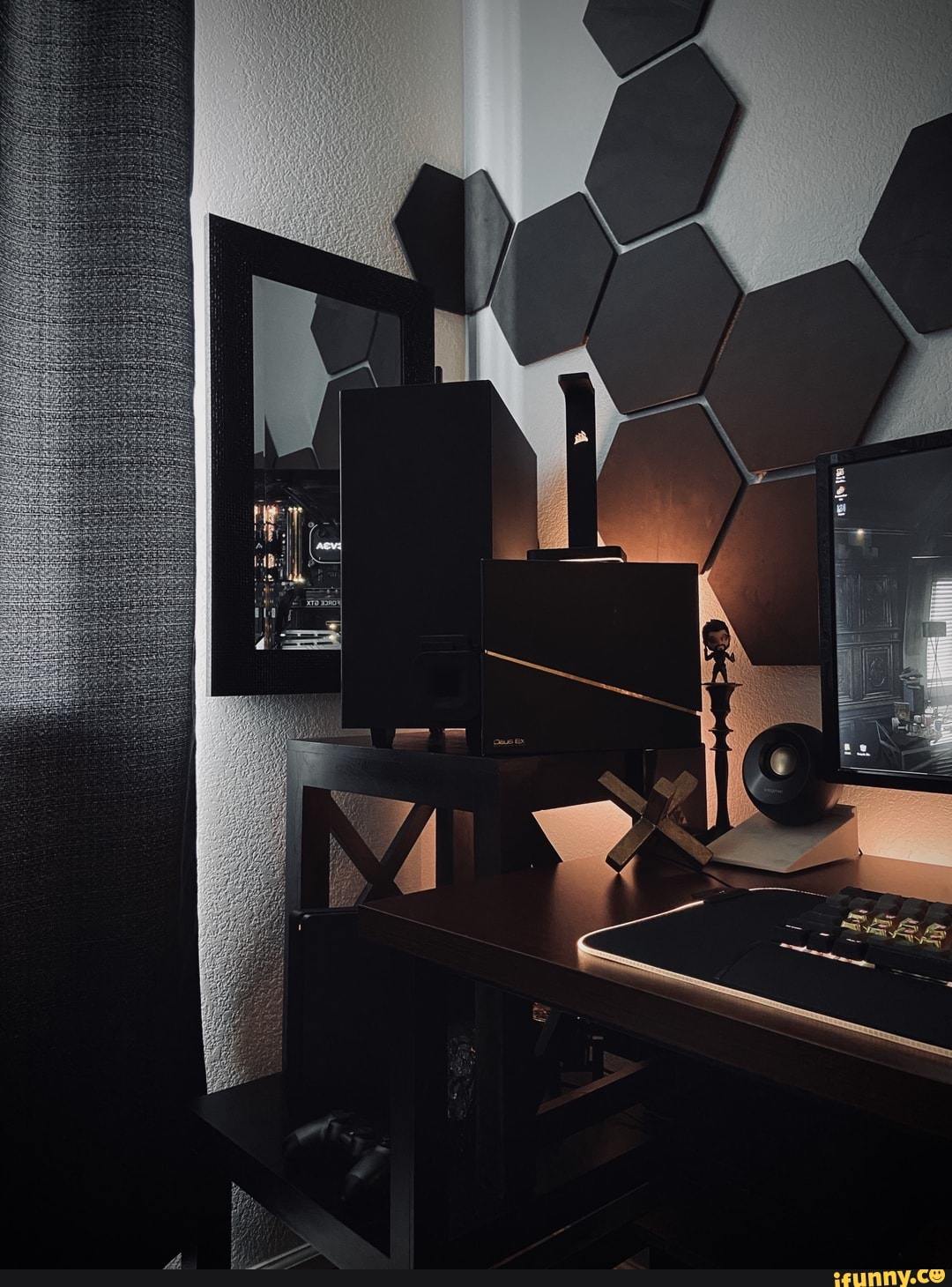 Updated office setup. - iFunny