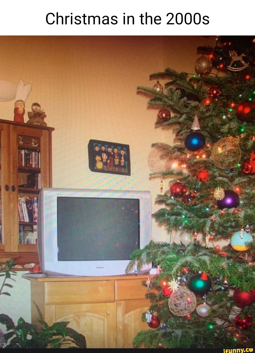 Christmas in the 2000s - iFunny