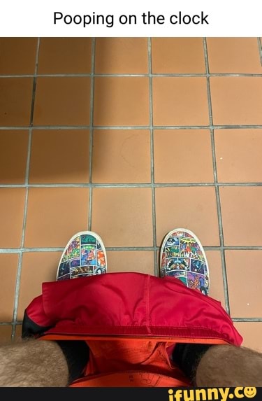 Pooping on the clock - iFunny