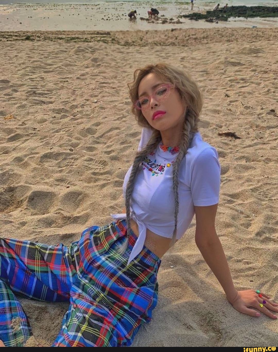 Heize memes. Best Collection of funny Heize pictures on iFunny