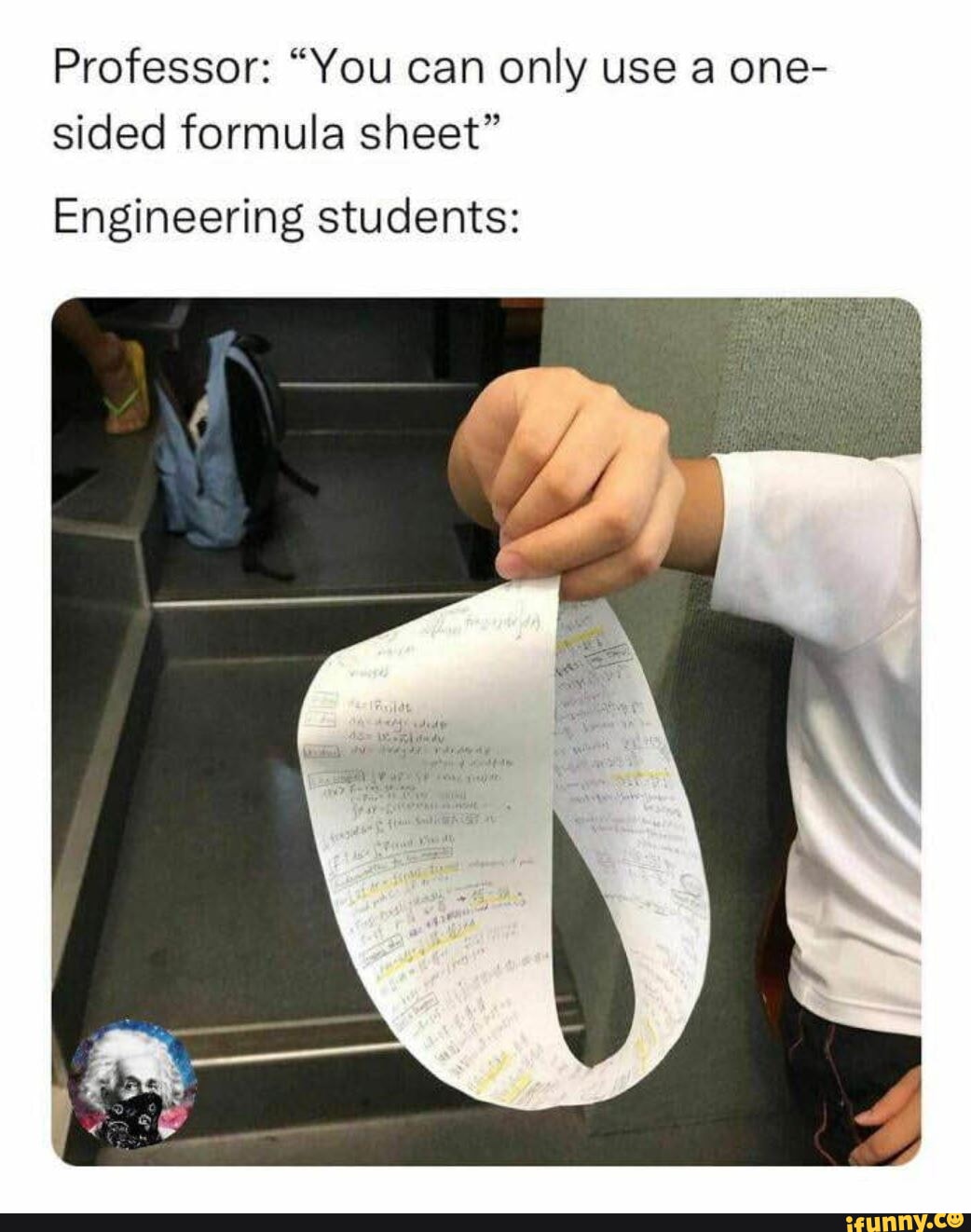 These swimming pools with black tiles are my aesthetic. E gabriel ...