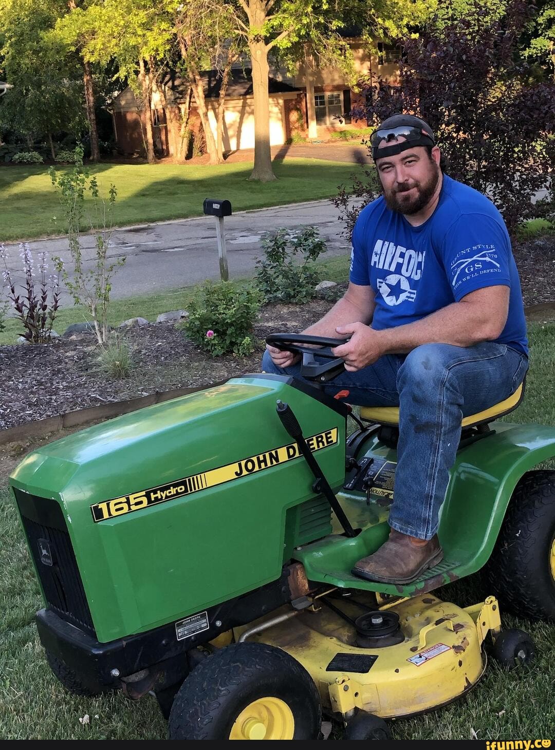 John_deere memes. Best Collection of funny John_deere pictures on iFunny