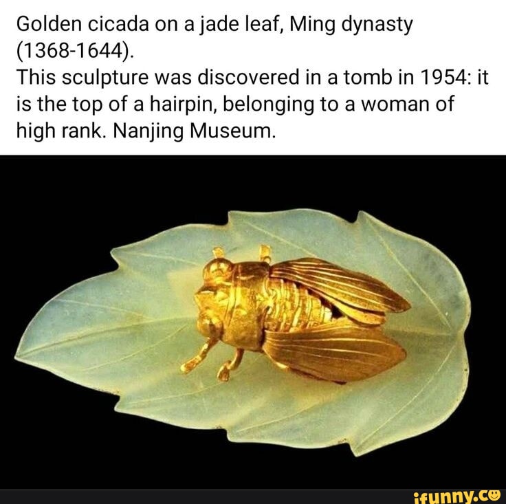Golden cicada on a jade leaf, Ming dynasty (1368-1644). This sculpture ...