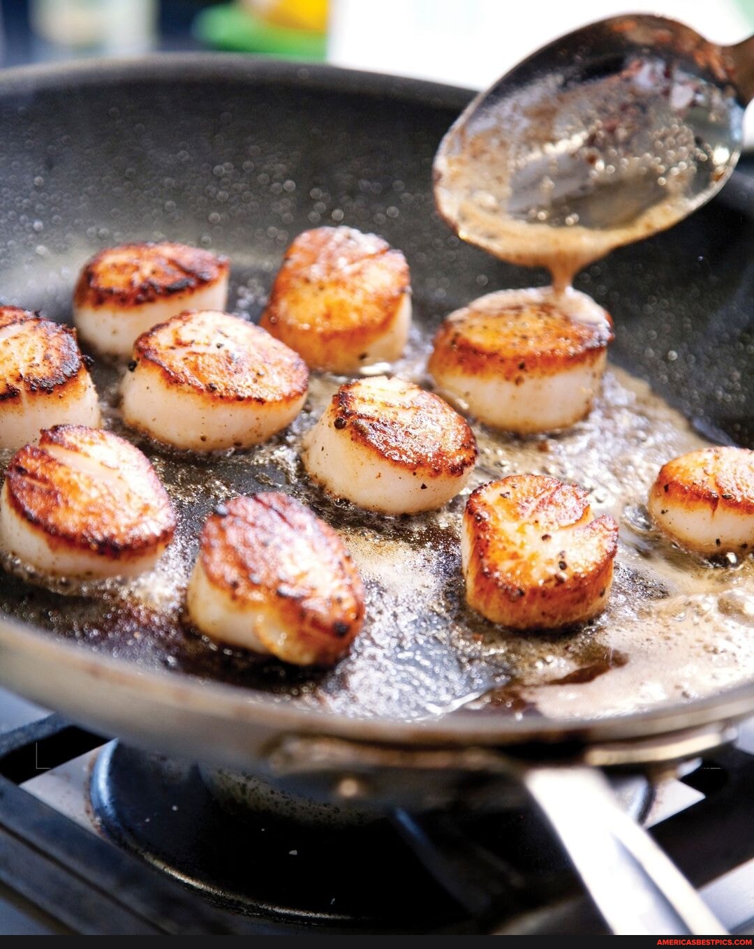 Creating pan-seared scallops with a perfect crust and no chemical taste ...
