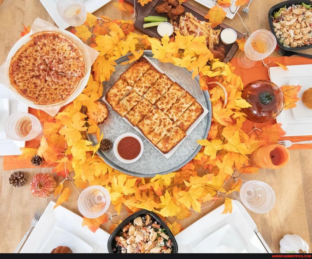 Lets face it Friendsgiving Thanksgiving Thats whypiezonis is giving ...