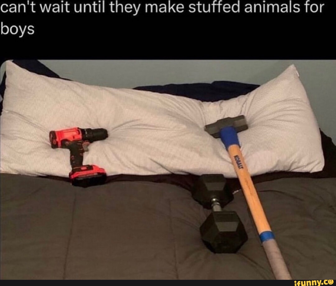 Teacher: Are you copying the board? Me drawing memes: - iFunny