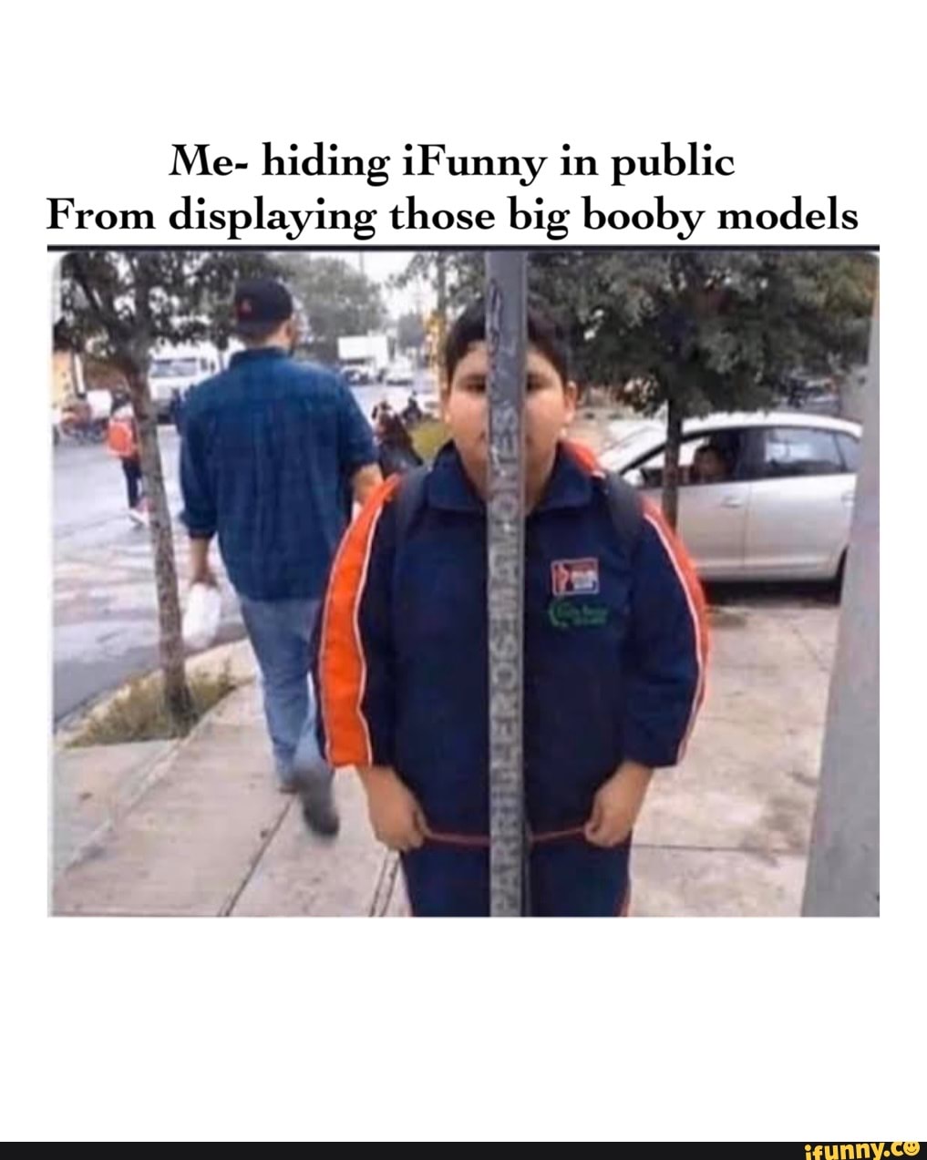 Me- hiding iFunny in public From ing those se big booby models - iFunny