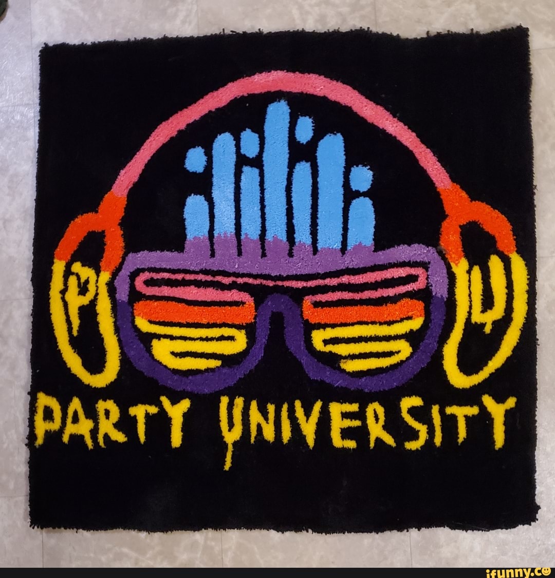 Tufting memes. Best Collection of funny Tufting pictures on iFunny