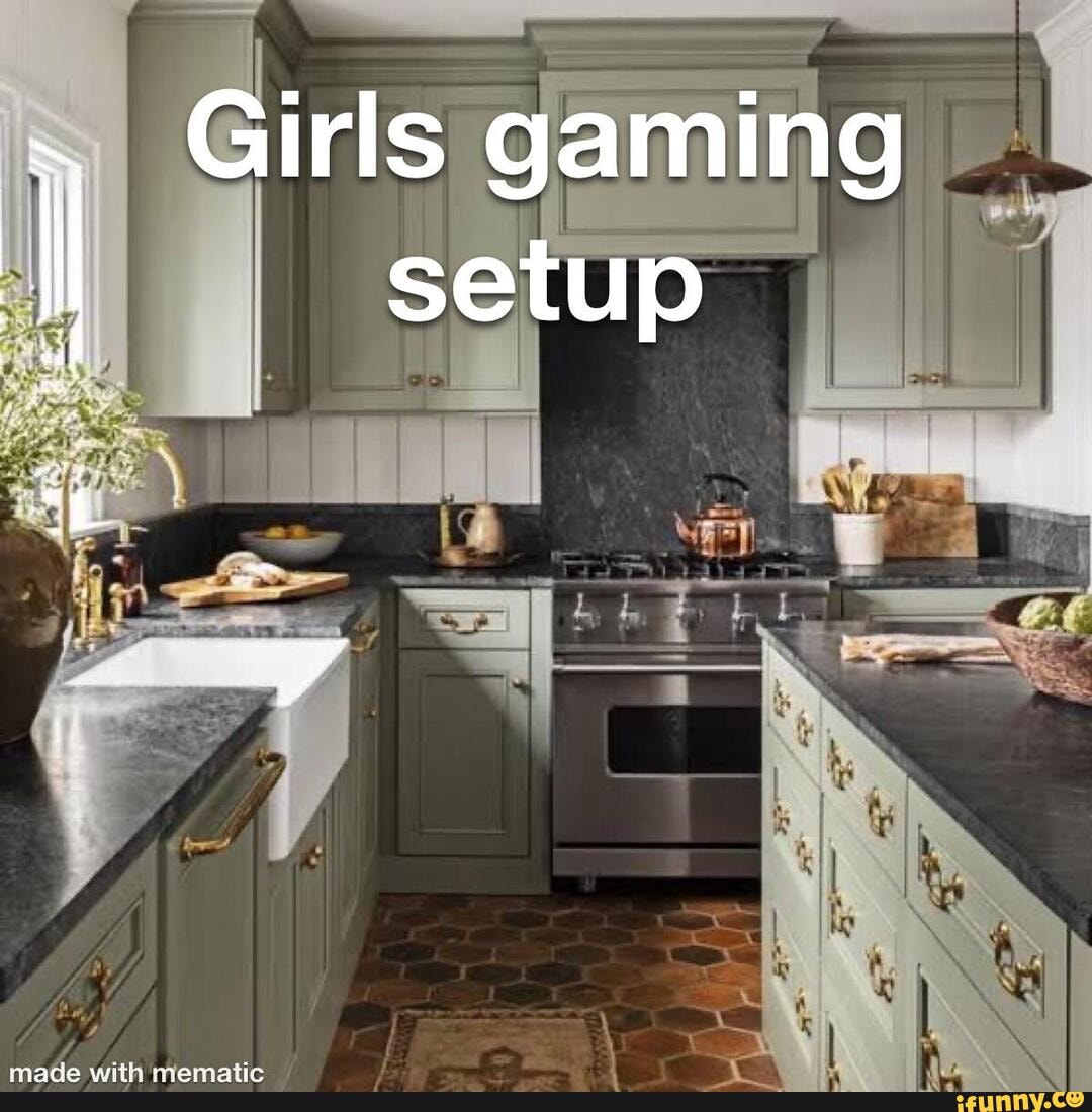 ~ Girls gaming setup - iFunny