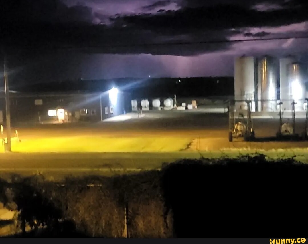 Thunderstorm memes. Best Collection of funny Thunderstorm pictures on ...