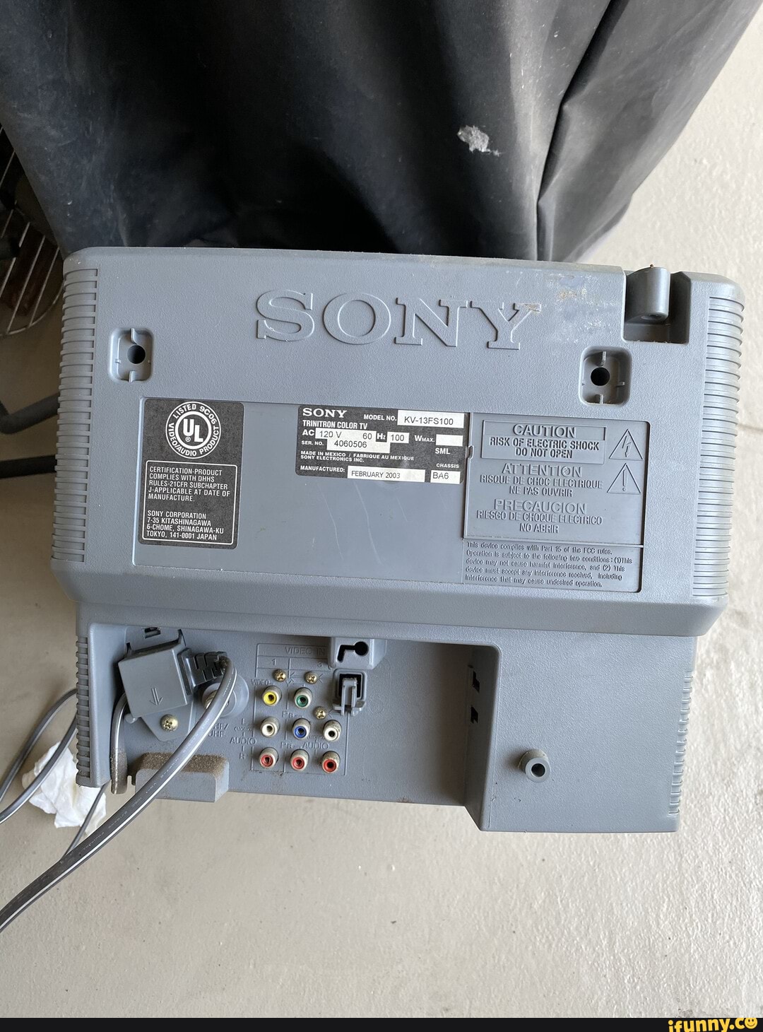 It has Component inputs! Most old CRT's from the early 1980's onward ...