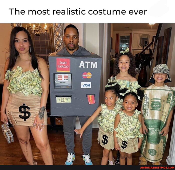 The most realistic costume ever - America’s best pics and videos