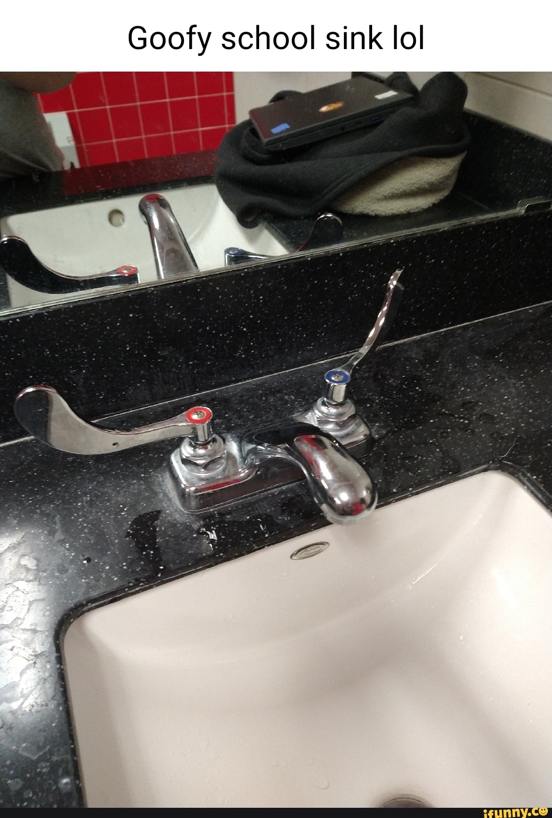 Goofy school sink lol - iFunny