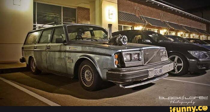 Volvo_v40 memes. Best Collection of funny Volvo_v40 pictures on iFunny