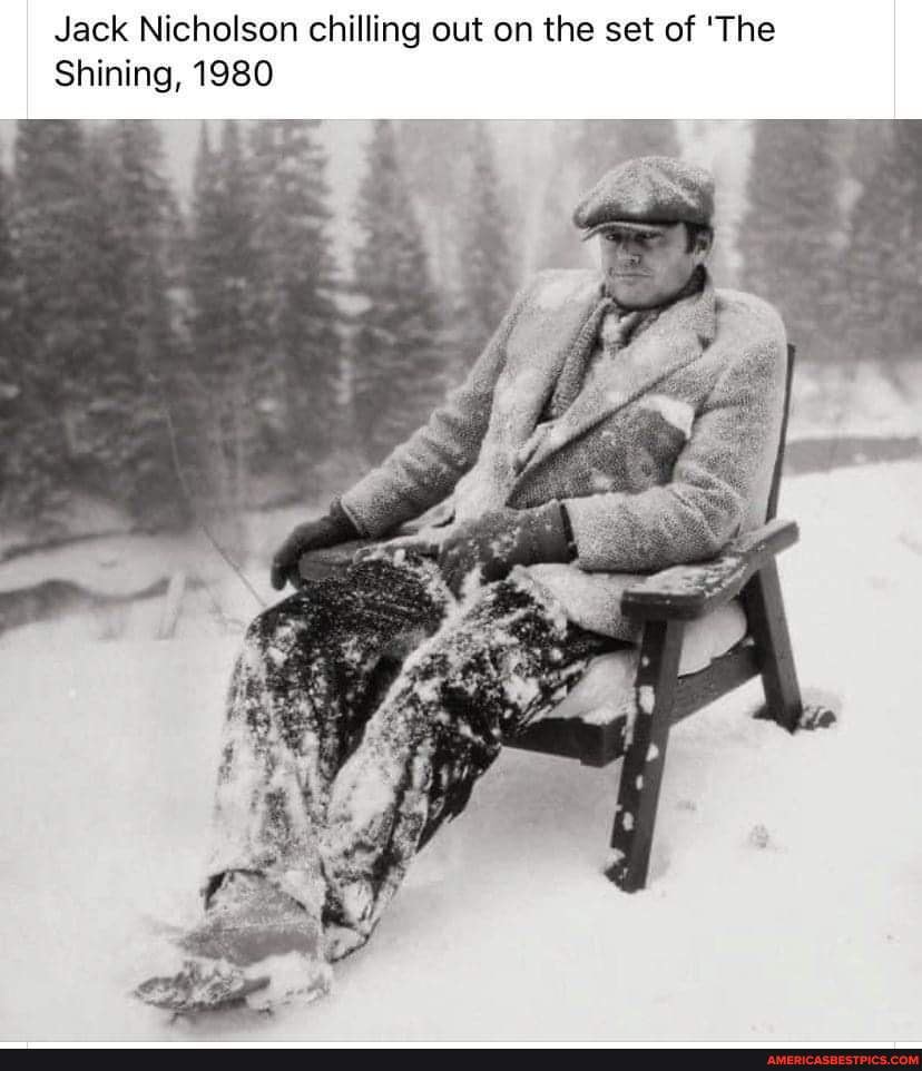 Jack Nicholson chilling out on the set of 'The Shining, 1980 - America ...