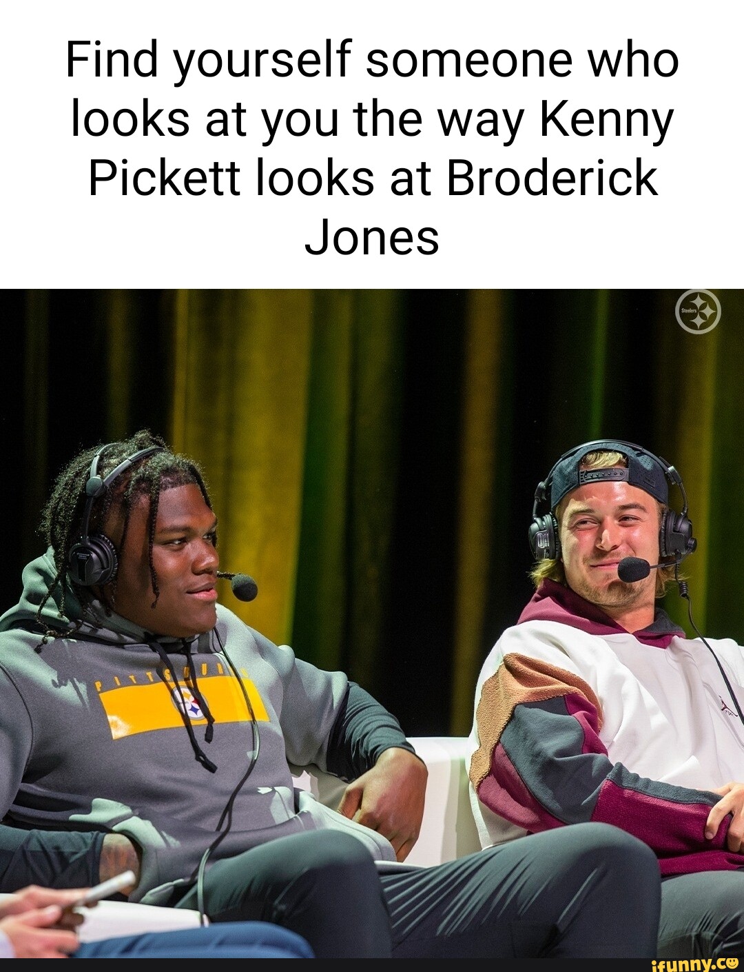 Find yourself someone who looks at you the way Kenny Pickett looks at ...