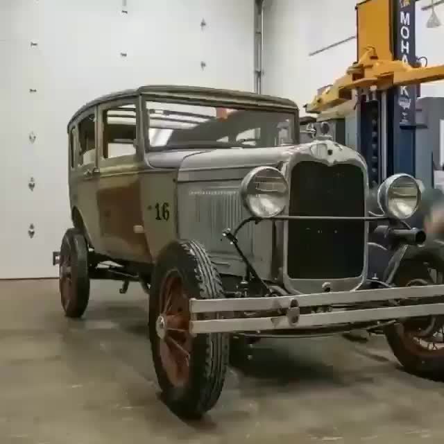 “Ford Model A 4-cylinder engine rebuilt - )