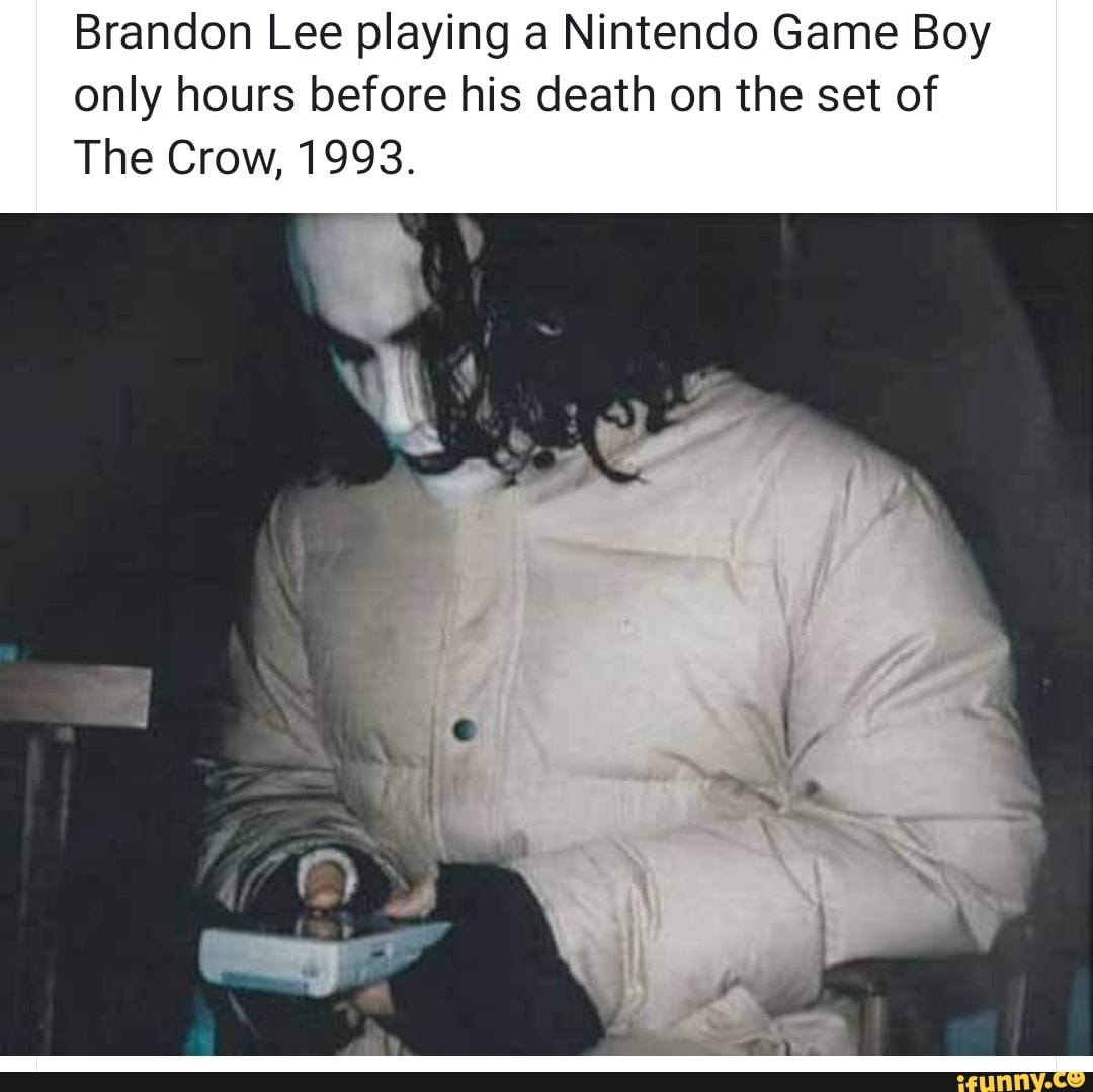 Brandon Lee playing a Nintendo Game Boy only hours before his death on ...
