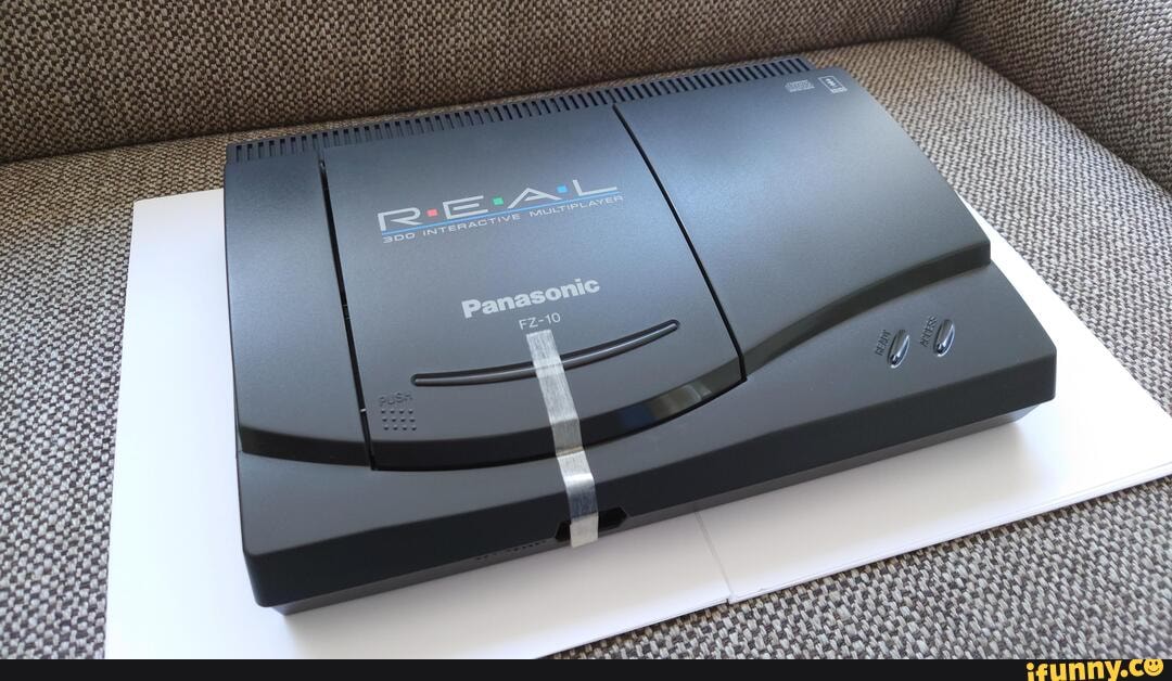Real.. old new.. gaming console here.. A Panasonic 3DO console from ...