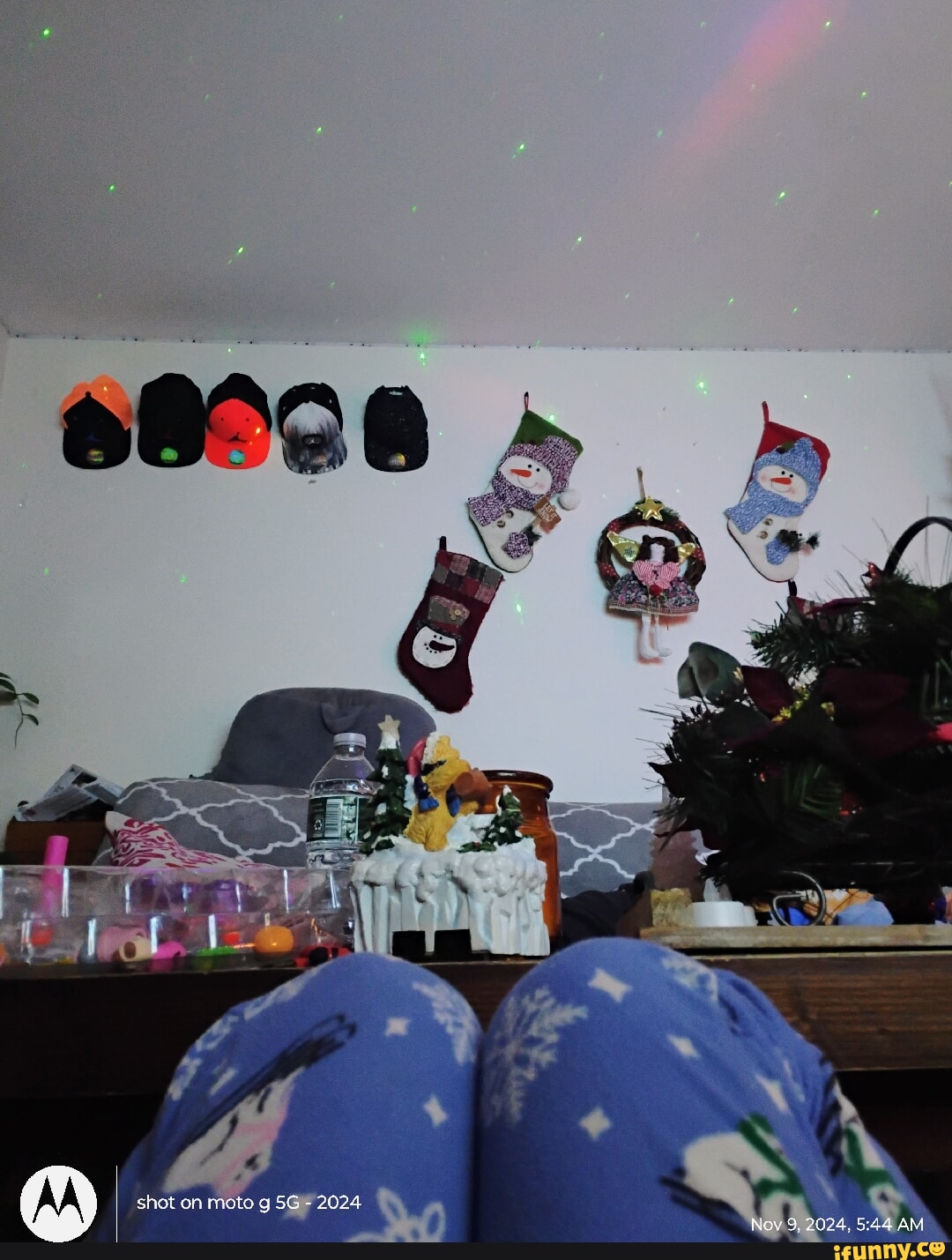 Hats memes. Best Collection of funny Hats pictures on iFunny