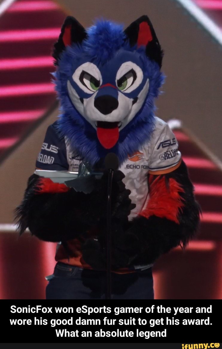 SonicFox won eSports gamer of the year and wore his good damn fur suit ...
