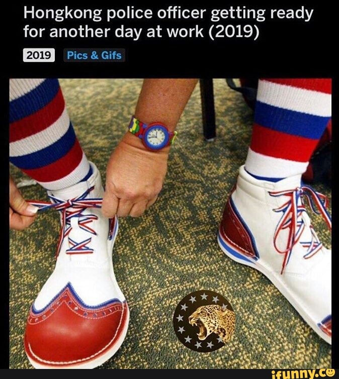 Hongkong police officer getting ready for another day at work (2019 ...