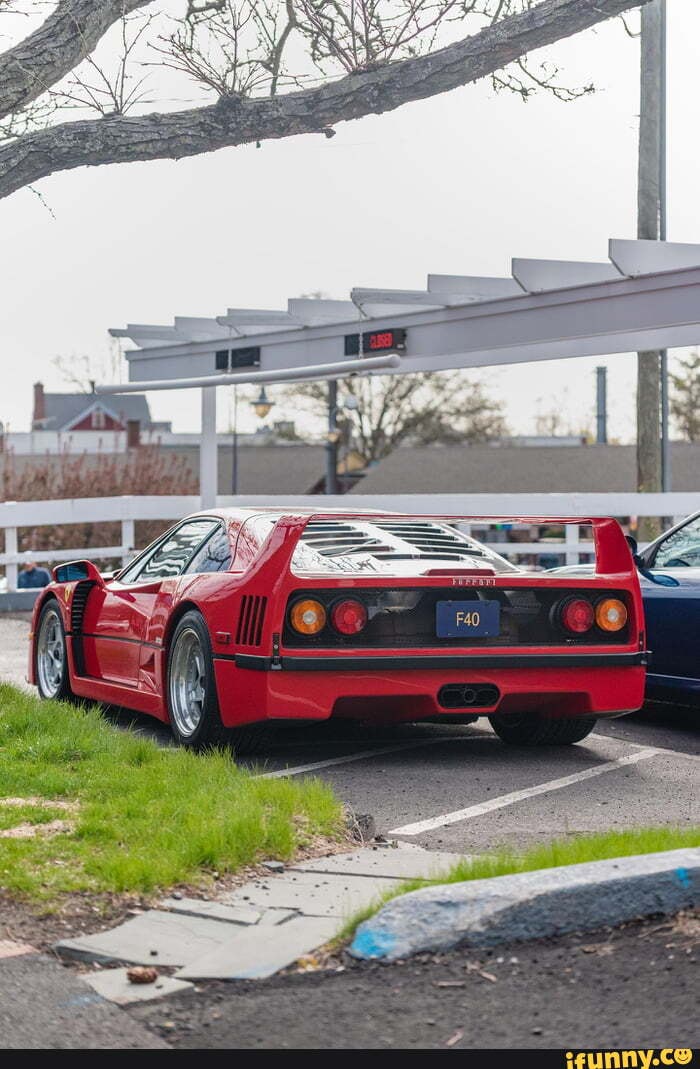 Ferrari_f40 memes. Best Collection of funny Ferrari_f40 pictures on iFunny