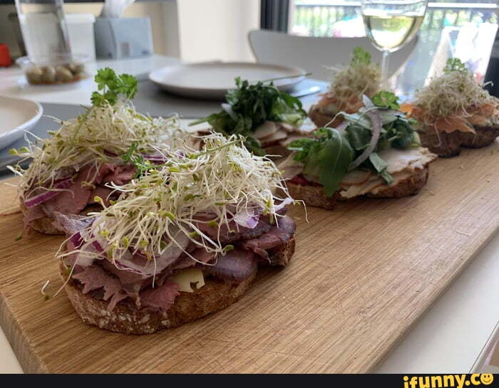 Smorrebrod memes. Best Collection of funny Smorrebrod pictures on iFunny